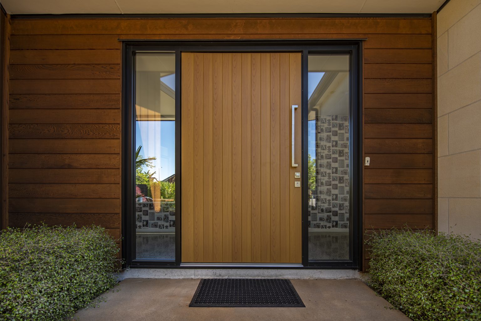 External Doors - Independent Doors
